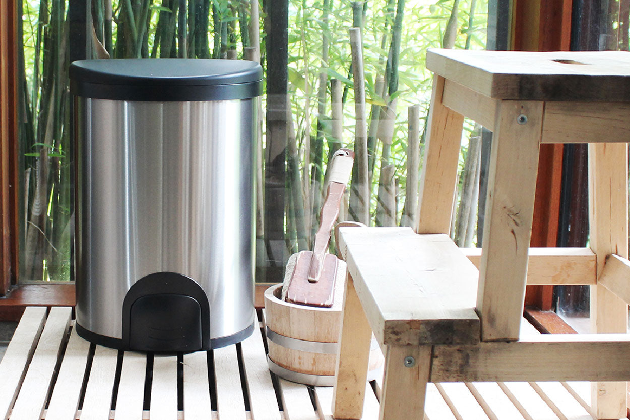 Smart Bins: Innovative Waste Management & Recycling Solutions